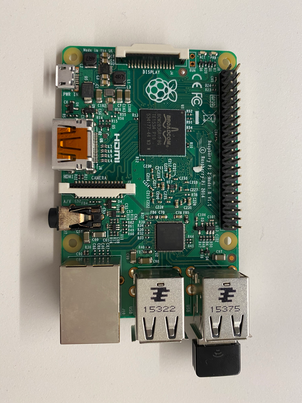 How to Monitor Airplane Traffic with a Raspberry Pi
